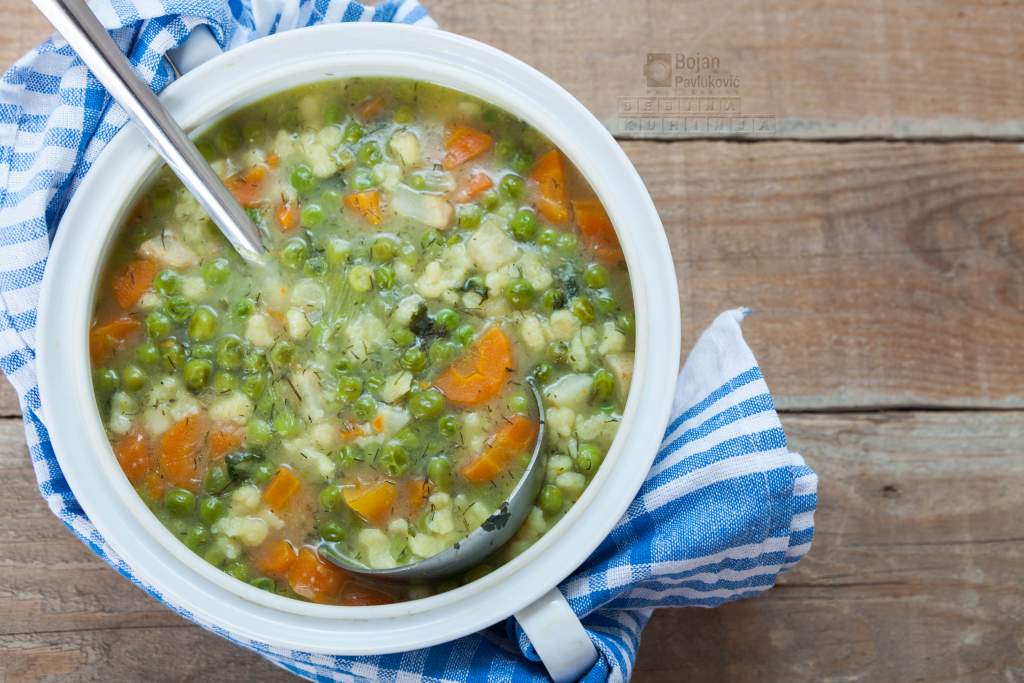 Čorba od graška sa griz knedlama - Bebina kuhinja - Domaći video recept